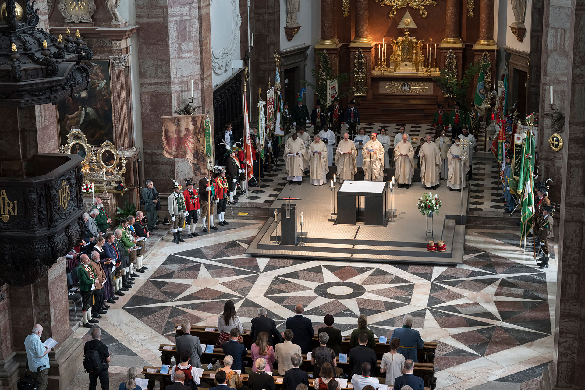 Feierliche Herz-Jesu-Gelöbnisfeier des Landes Tirol | Südtiroler Schützenbund - SSB